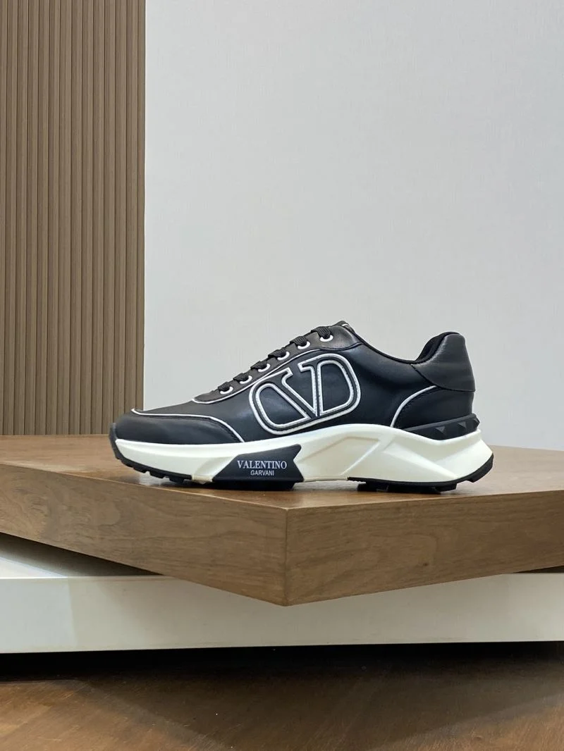 Discounted Valentino Rockrunner Shoes