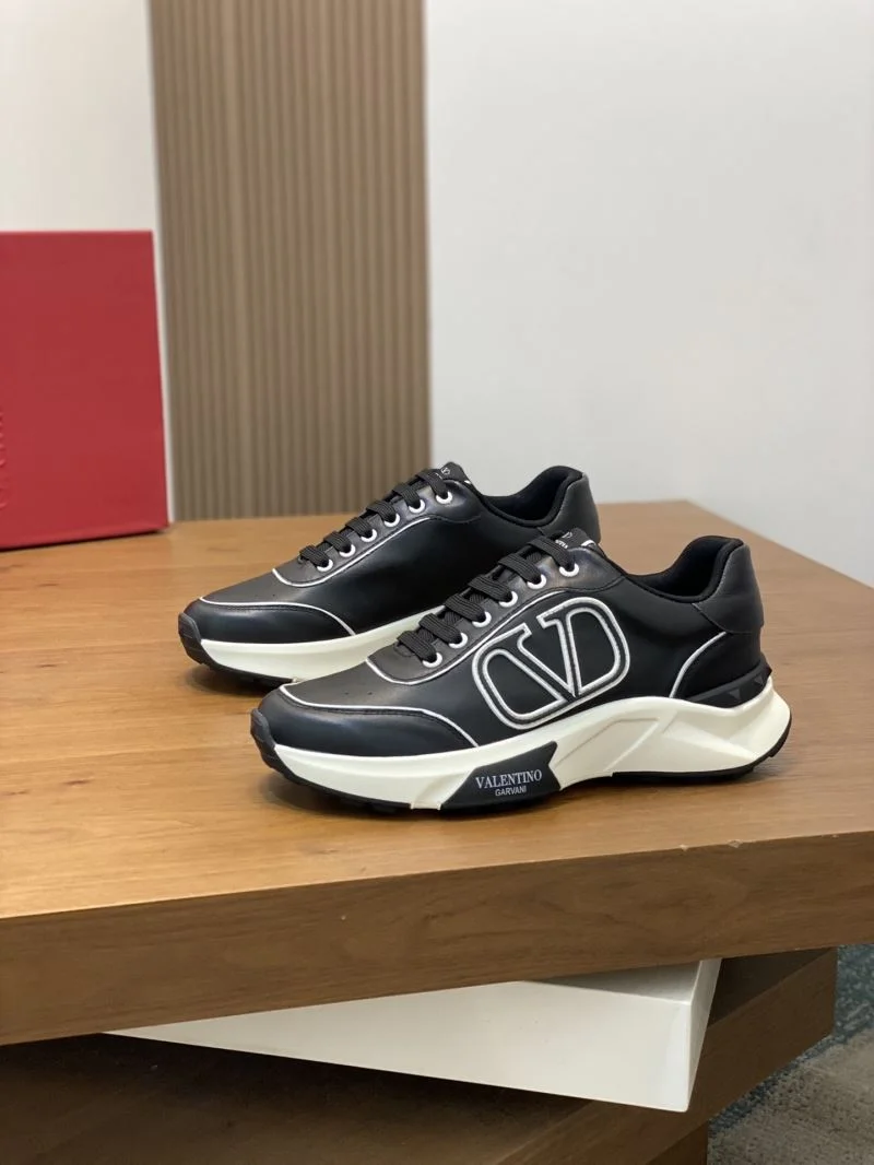 Discounted Valentino Rockrunner Shoes