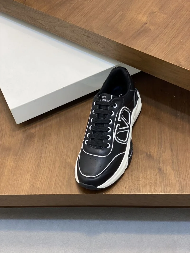 Discounted Valentino Rockrunner Shoes