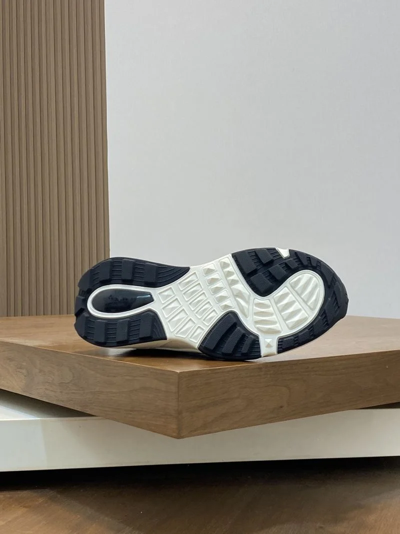 Discounted Valentino Rockrunner Shoes