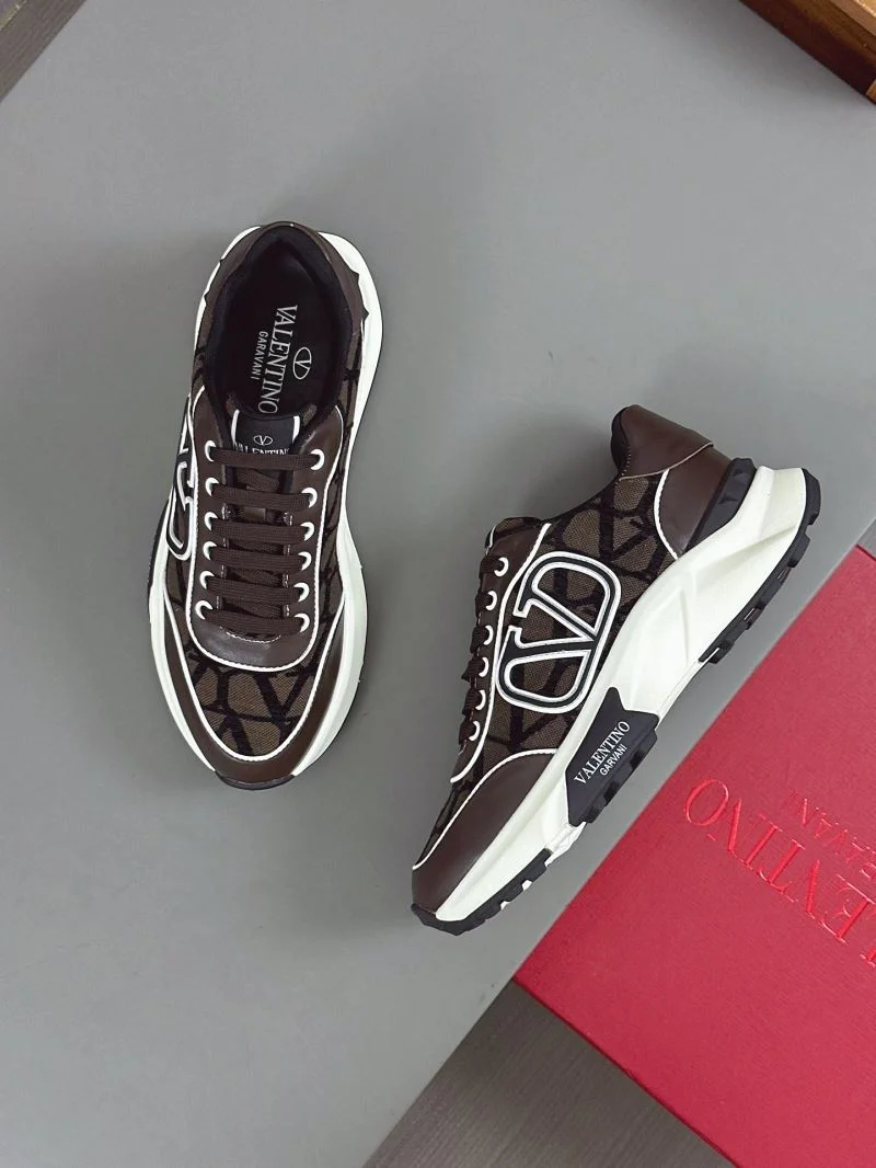 Discounted Valentino Rockrunner Shoes