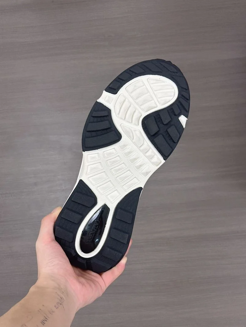Discounted Valentino Rockrunner Shoes