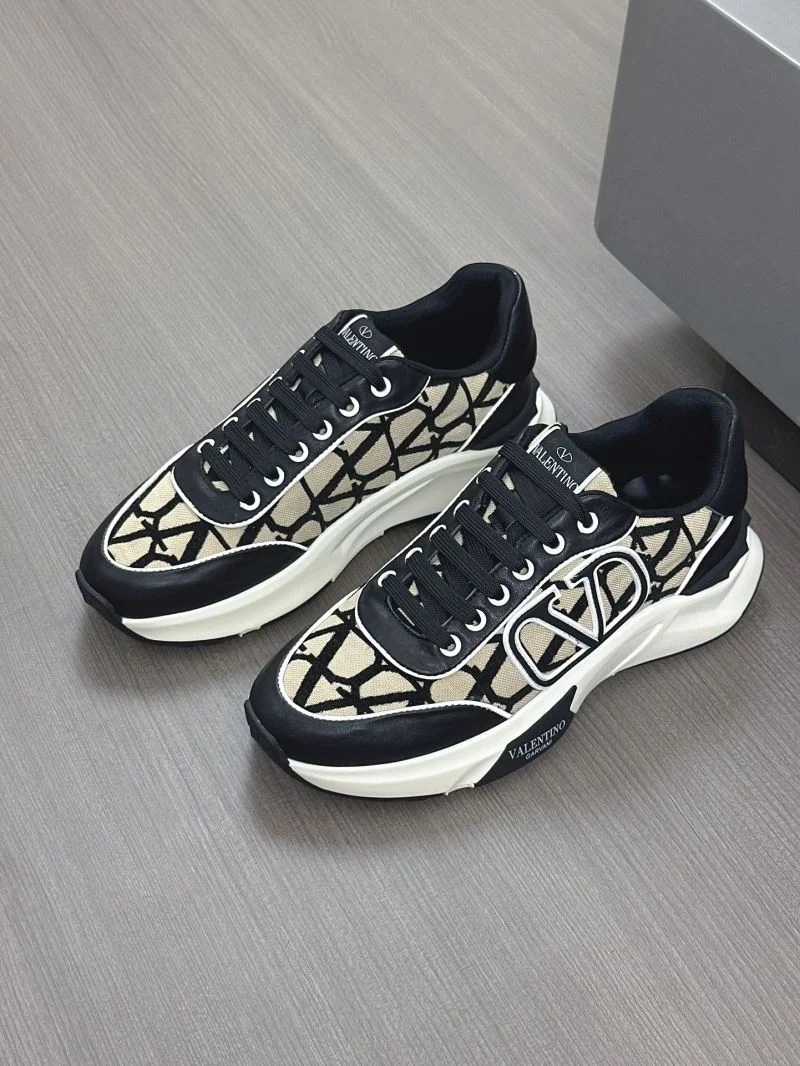 Affordable Valentino Rockrunner Shoes