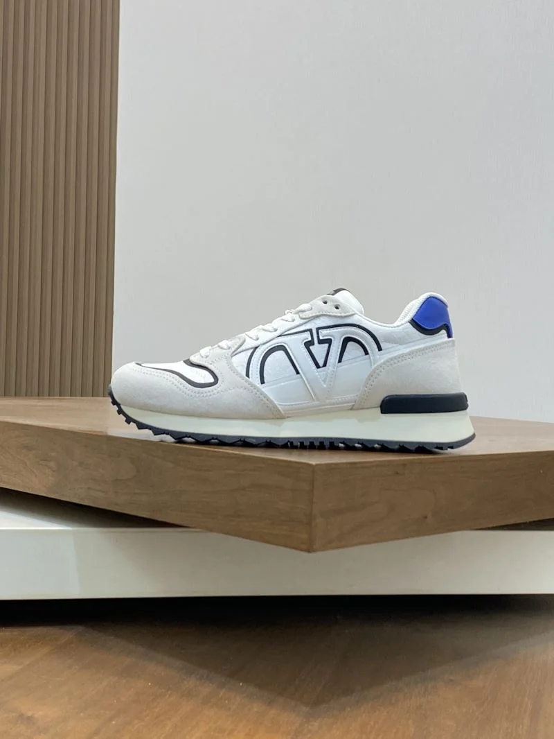 Low-cost Valentino Rockrunner Shoes