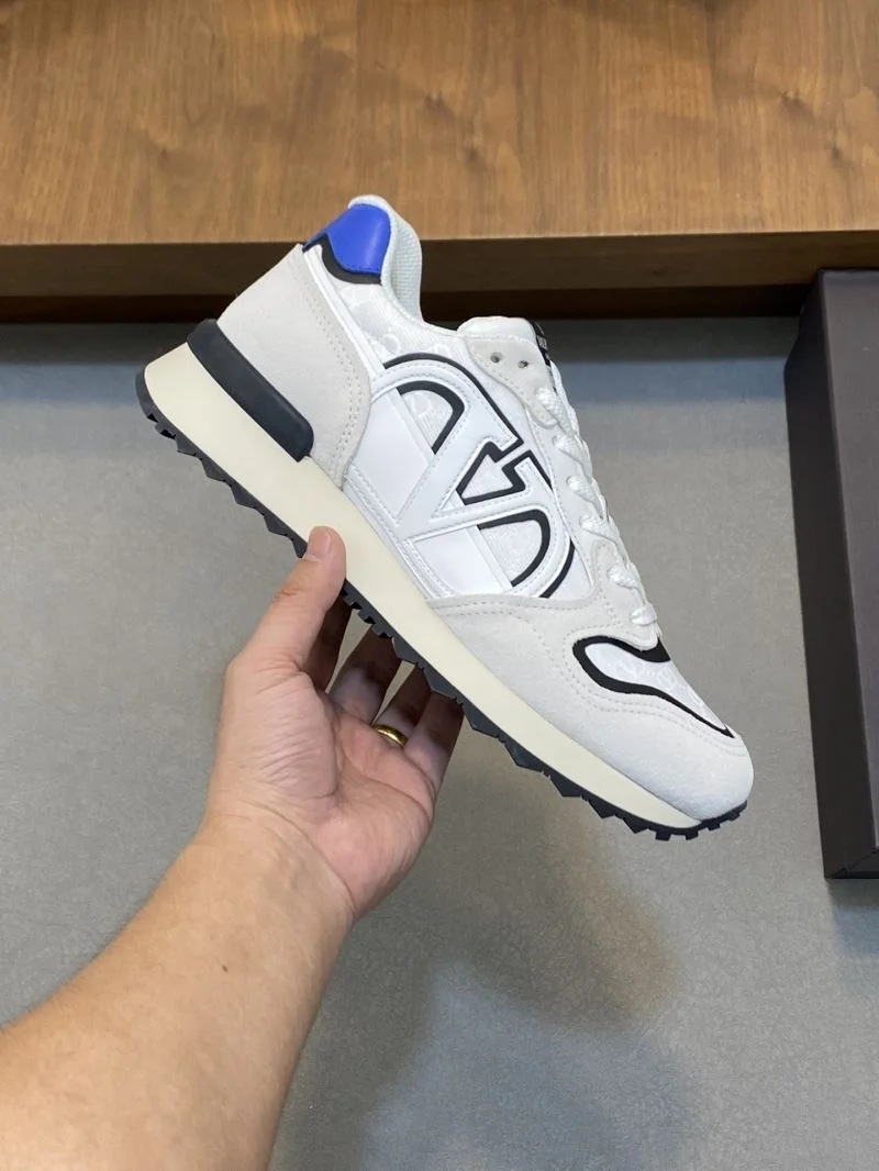 Low-cost Valentino Rockrunner Shoes