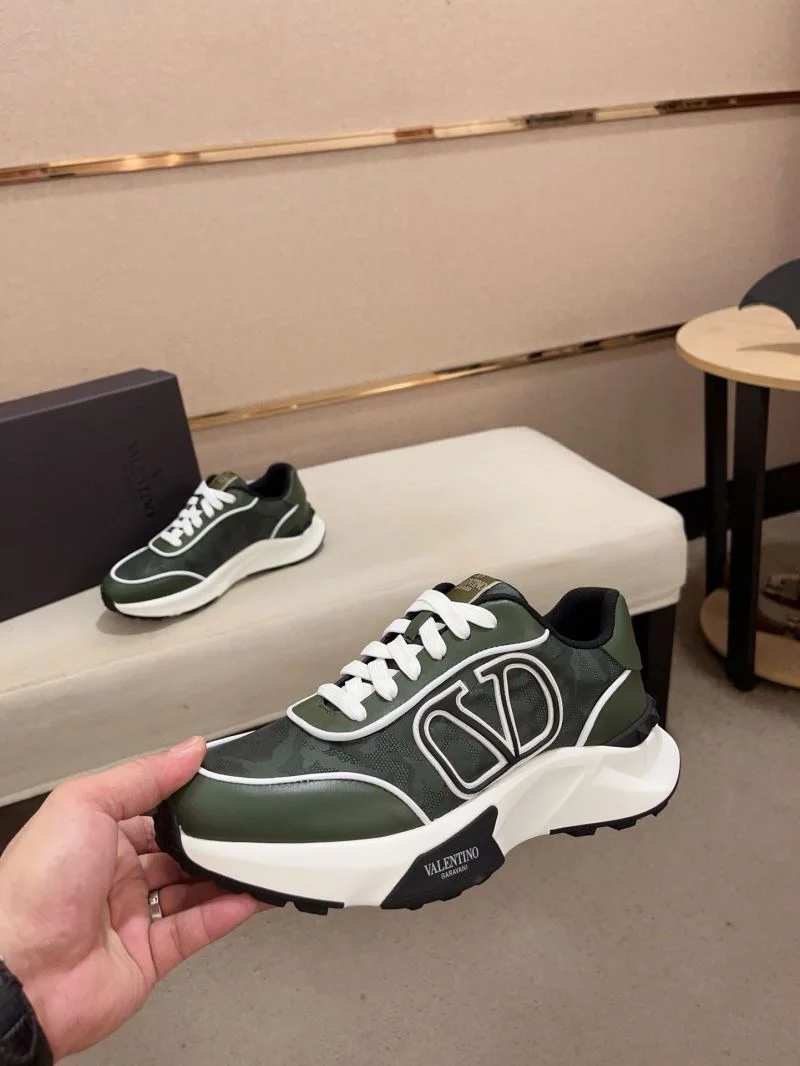 Discounted Valentino Rockrunner Shoes