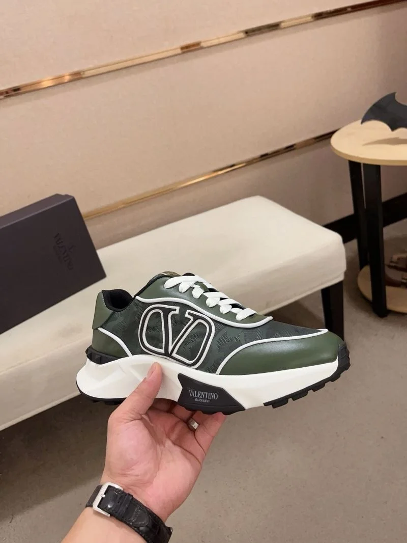 Discounted Valentino Rockrunner Shoes