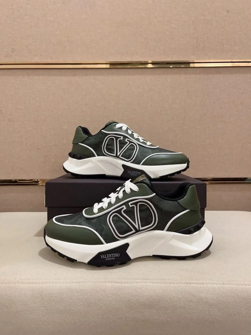 Discounted Valentino Rockrunner Shoes