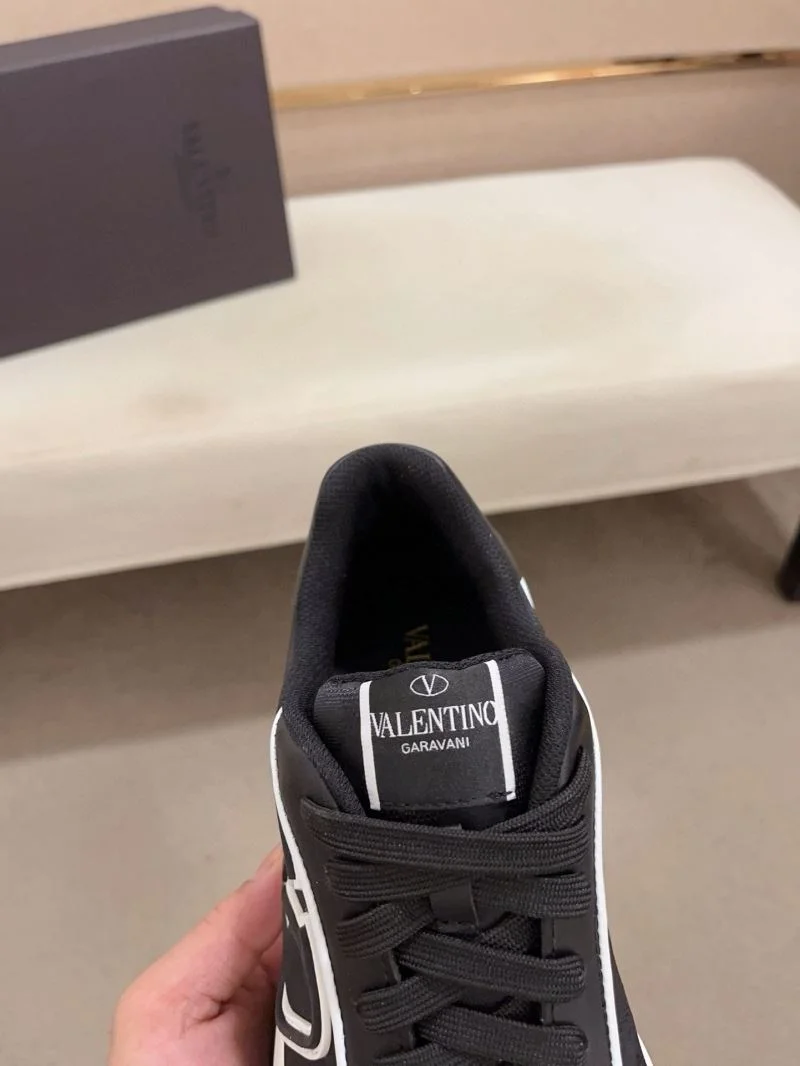 Genuine Valentino Rockrunner Shoes