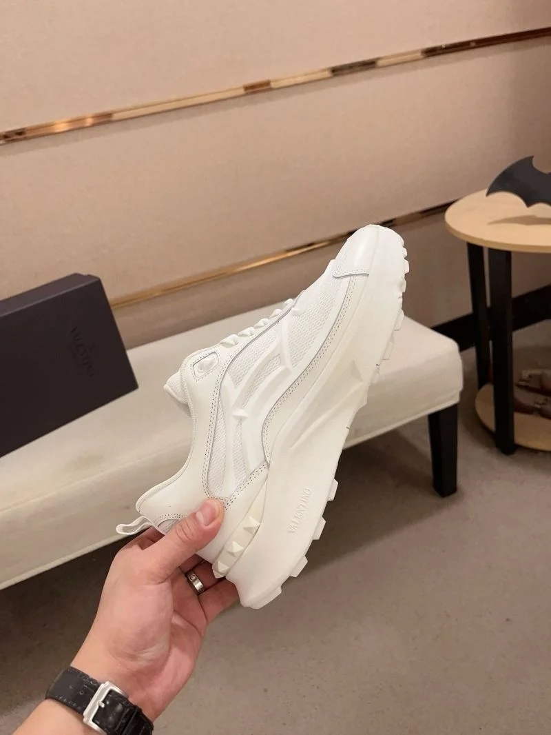 1:1 copy Valentino Rockrunner Shoes