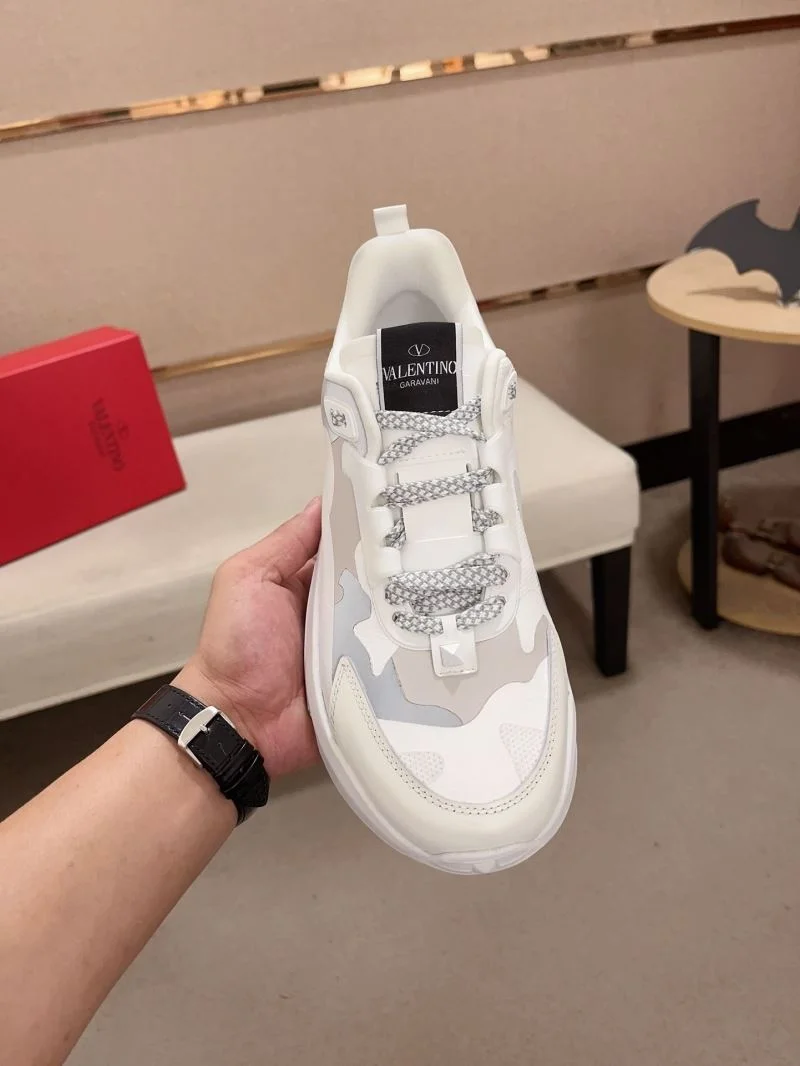 Low-cost Valentino Rockrunner Shoes