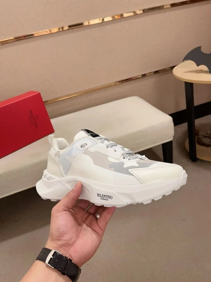 Low-cost Valentino Rockrunner Shoes