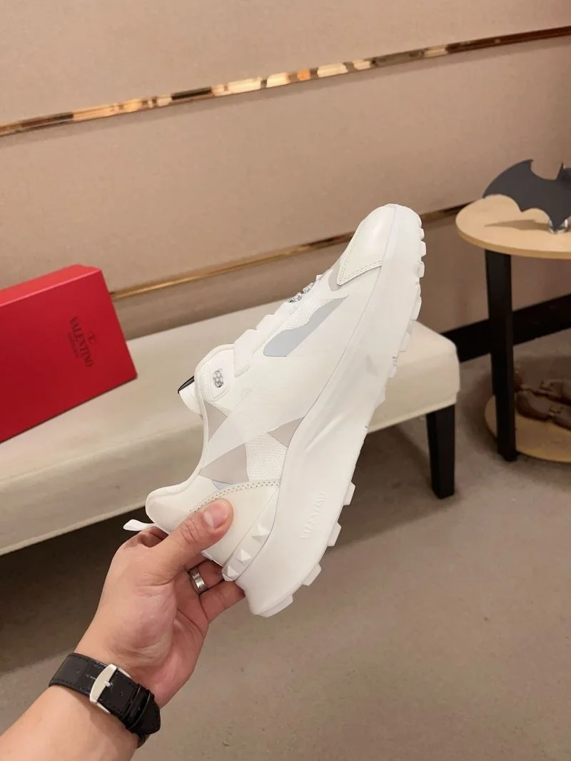 Low-cost Valentino Rockrunner Shoes