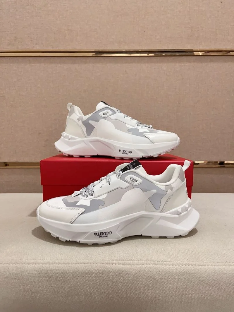 Low-cost Valentino Rockrunner Shoes