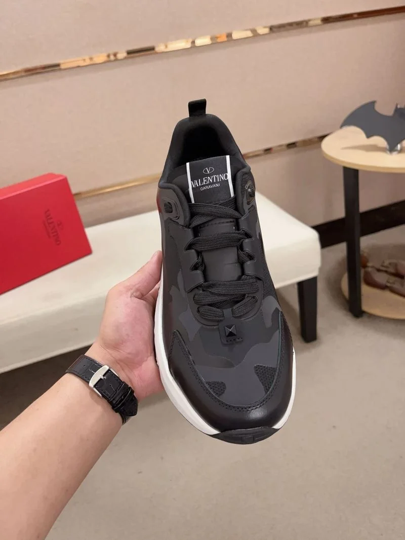 1:1 copy Valentino Rockrunner Shoes