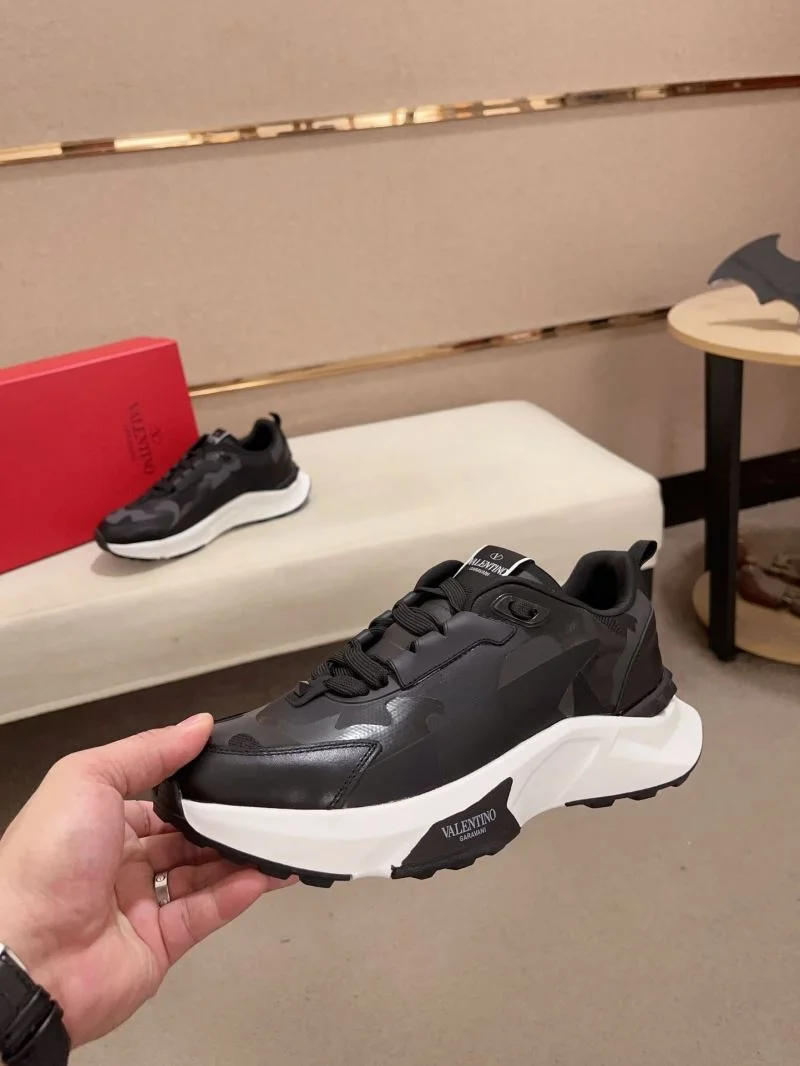 1:1 copy Valentino Rockrunner Shoes