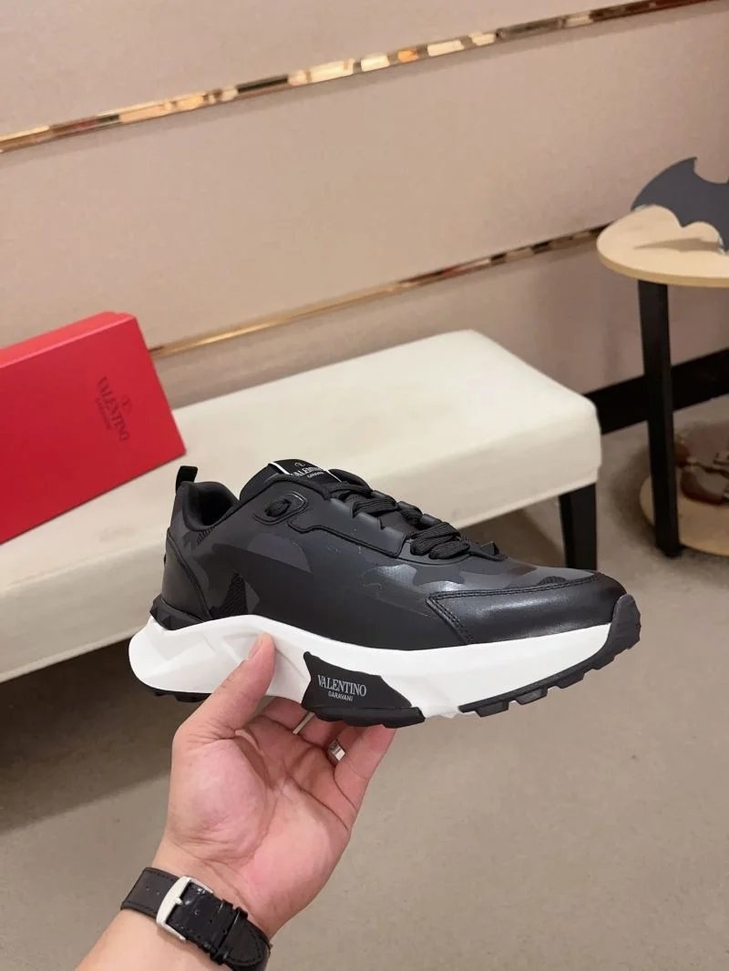 1:1 copy Valentino Rockrunner Shoes