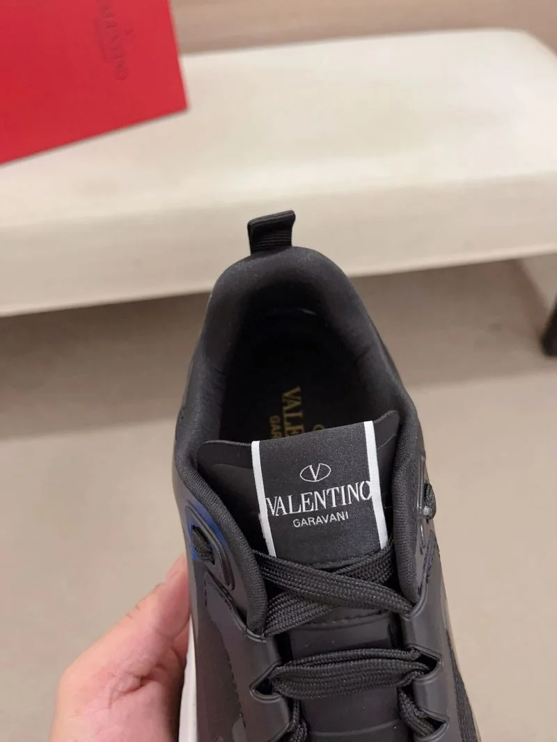 1:1 copy Valentino Rockrunner Shoes