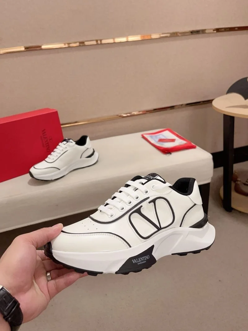 Economical Valentino Rockrunner Shoes