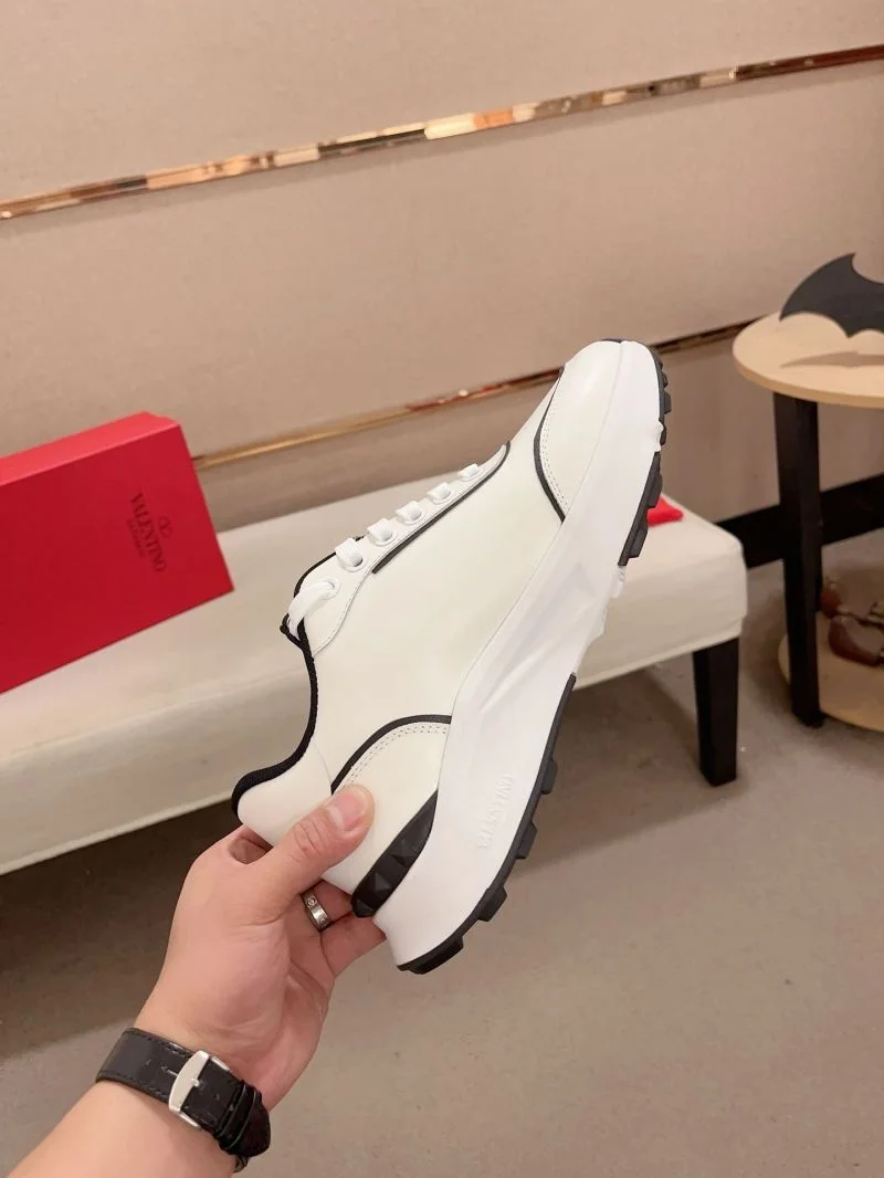 Economical Valentino Rockrunner Shoes