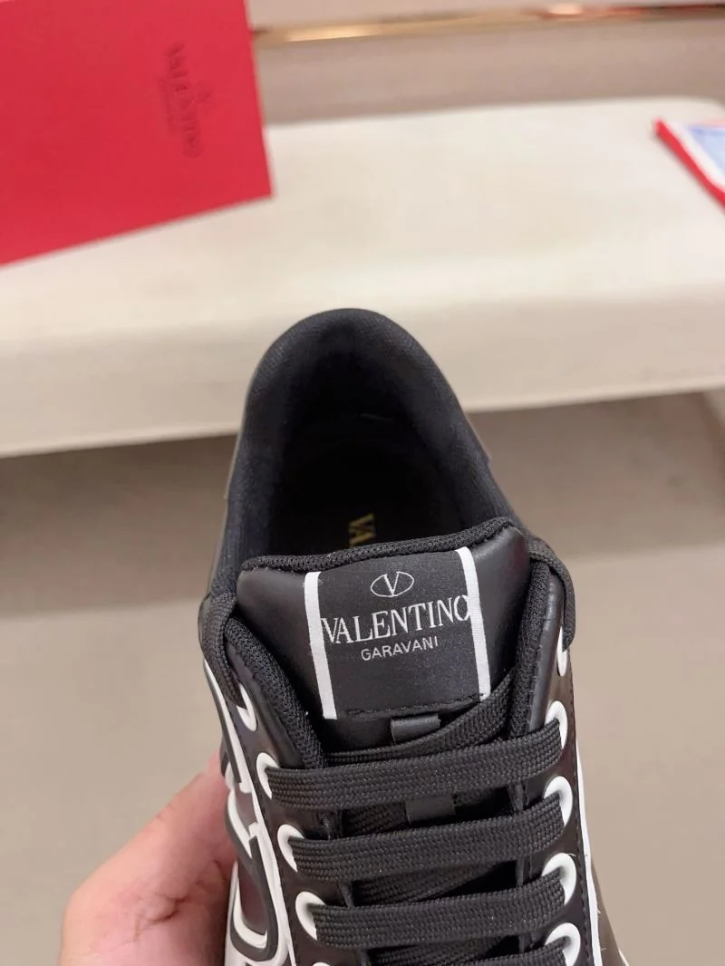 Bargain Valentino Rockrunner Shoes