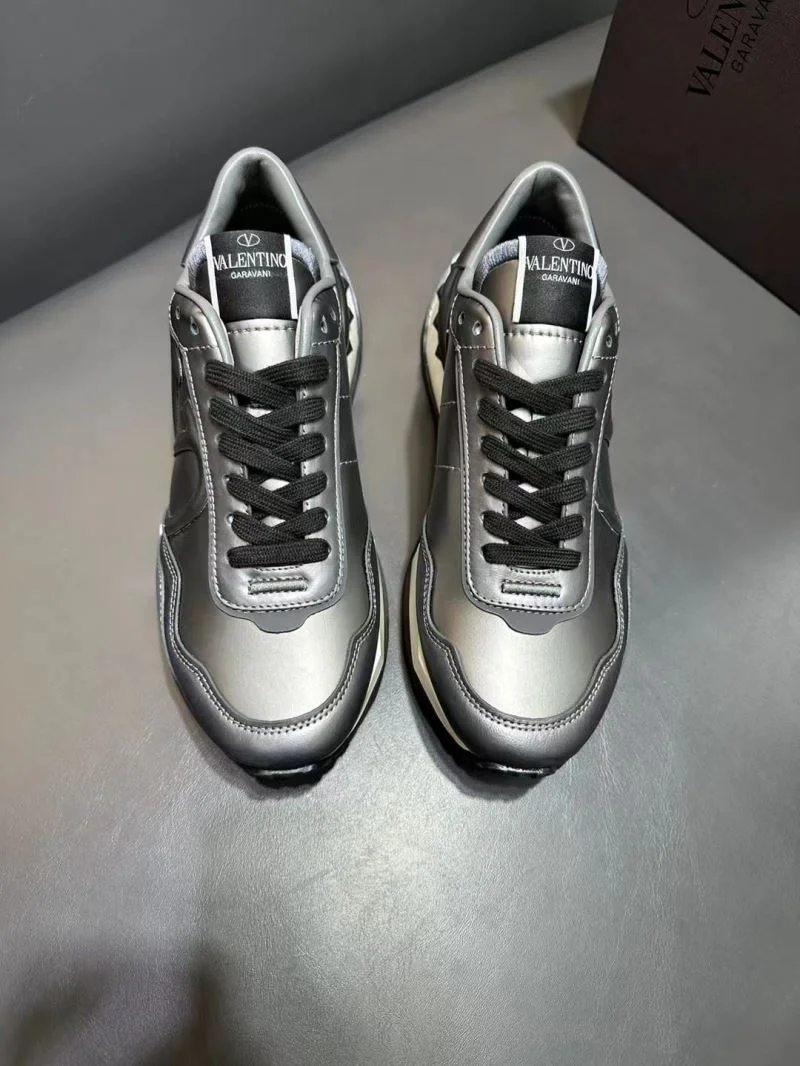 Low-cost Valentino Rockrunner Shoes