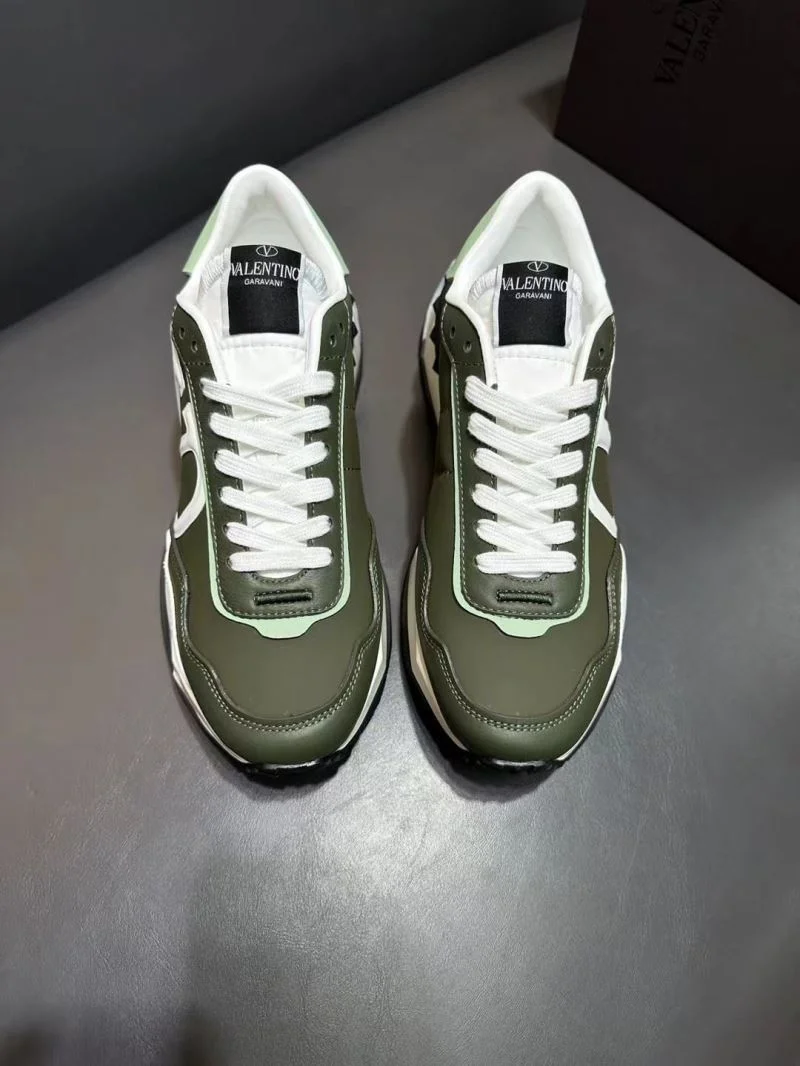 Economical Valentino Rockrunner Shoes