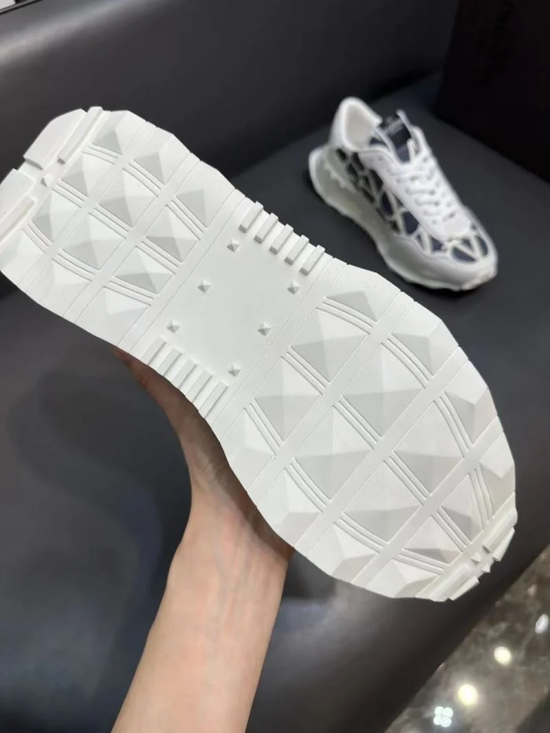 Bargain Valentino Rockrunner Shoes