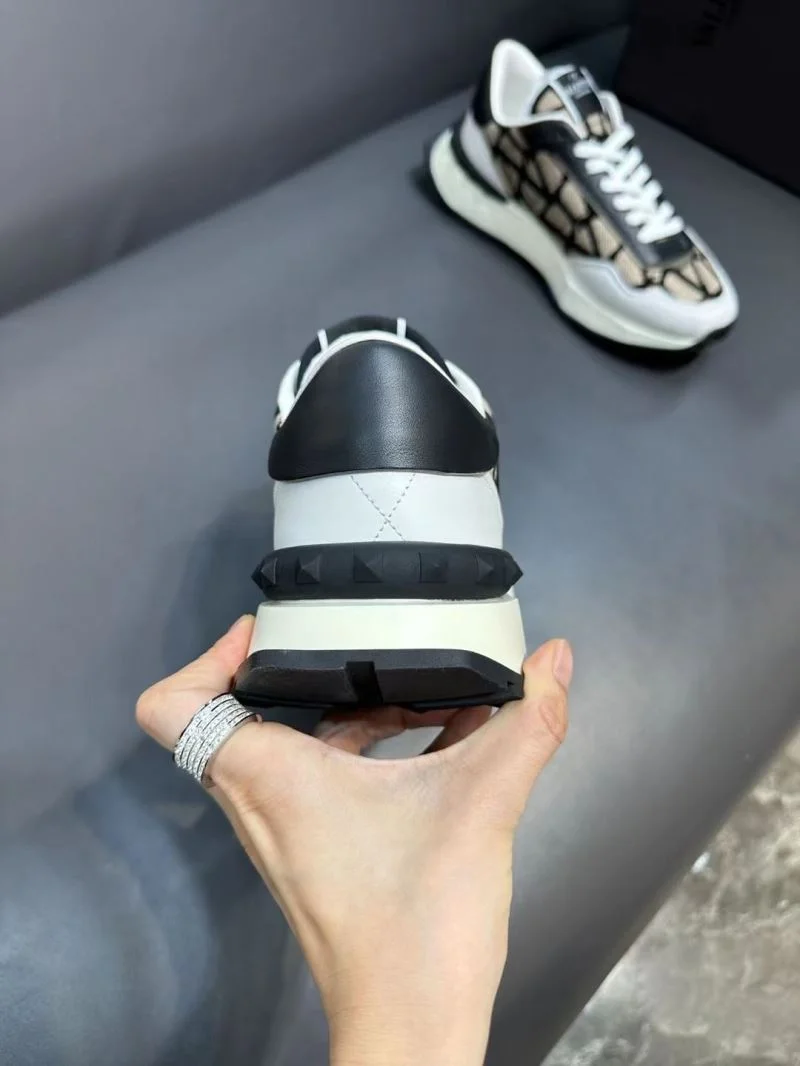 1:1 copy Valentino Rockrunner Shoes