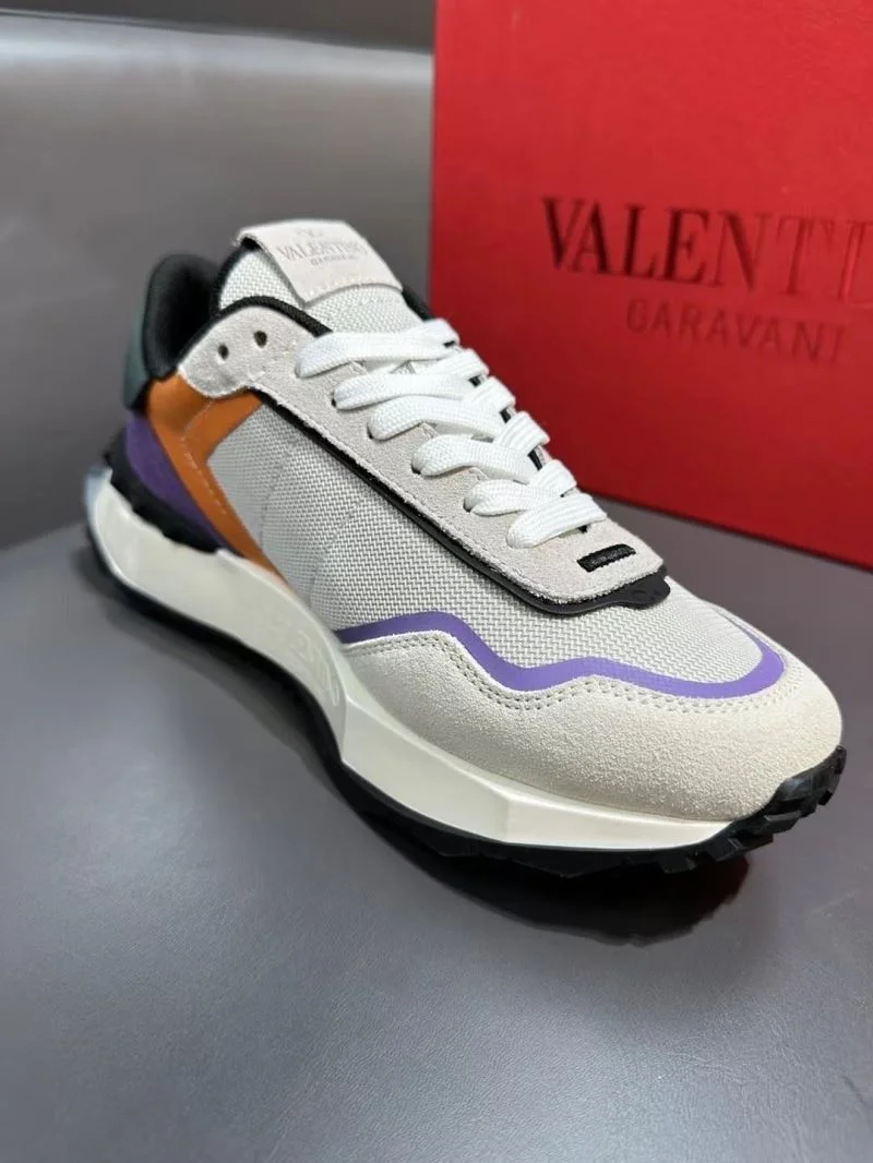 Legit Valentino Rockrunner Shoes