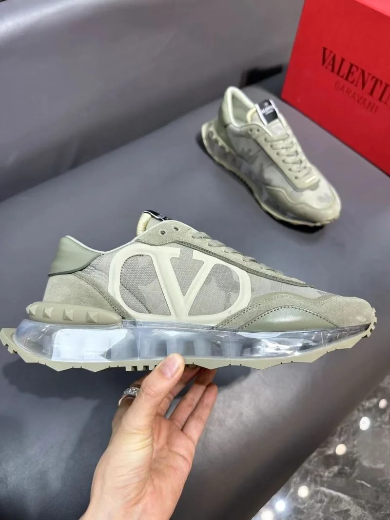 Discounted Valentino Rockrunner Shoes