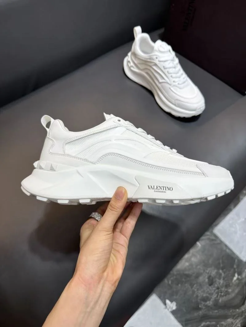 1:1 copy Valentino Rockrunner Shoes