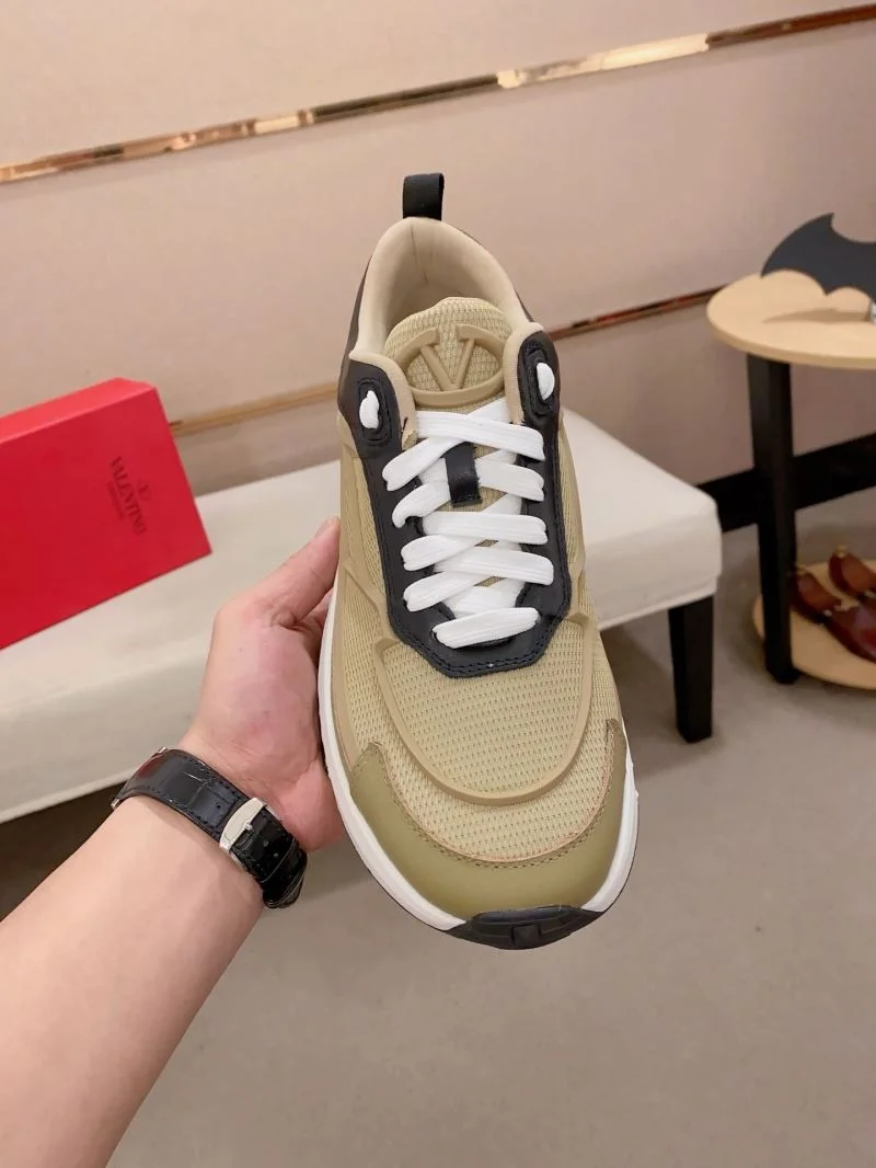 Bargain Valentino Rockrunner Shoes