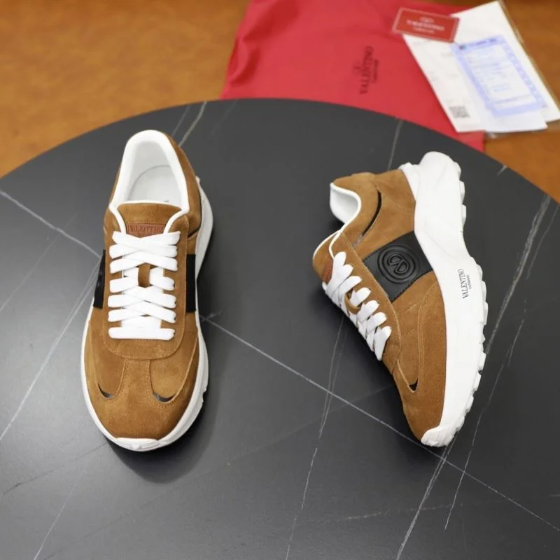 Brand-original Valentino Rockrunner Shoes