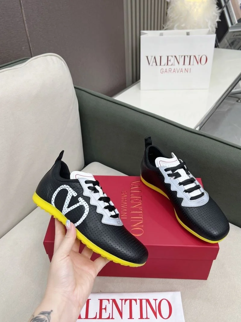 Mirror quality Valentino Rockrunner Shoes