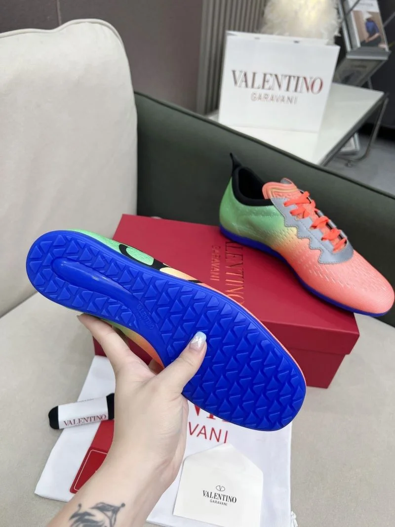 Top mirror Valentino Rockrunner Shoes