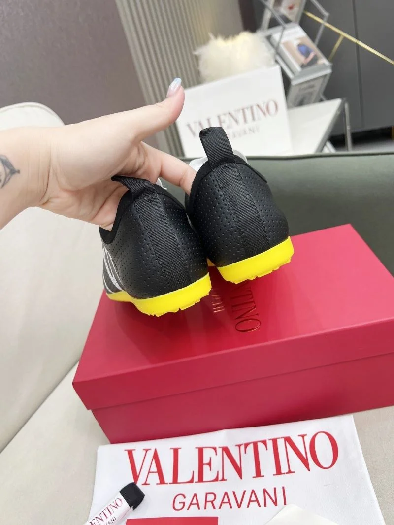 High accuracy Valentino Rockrunner Shoes