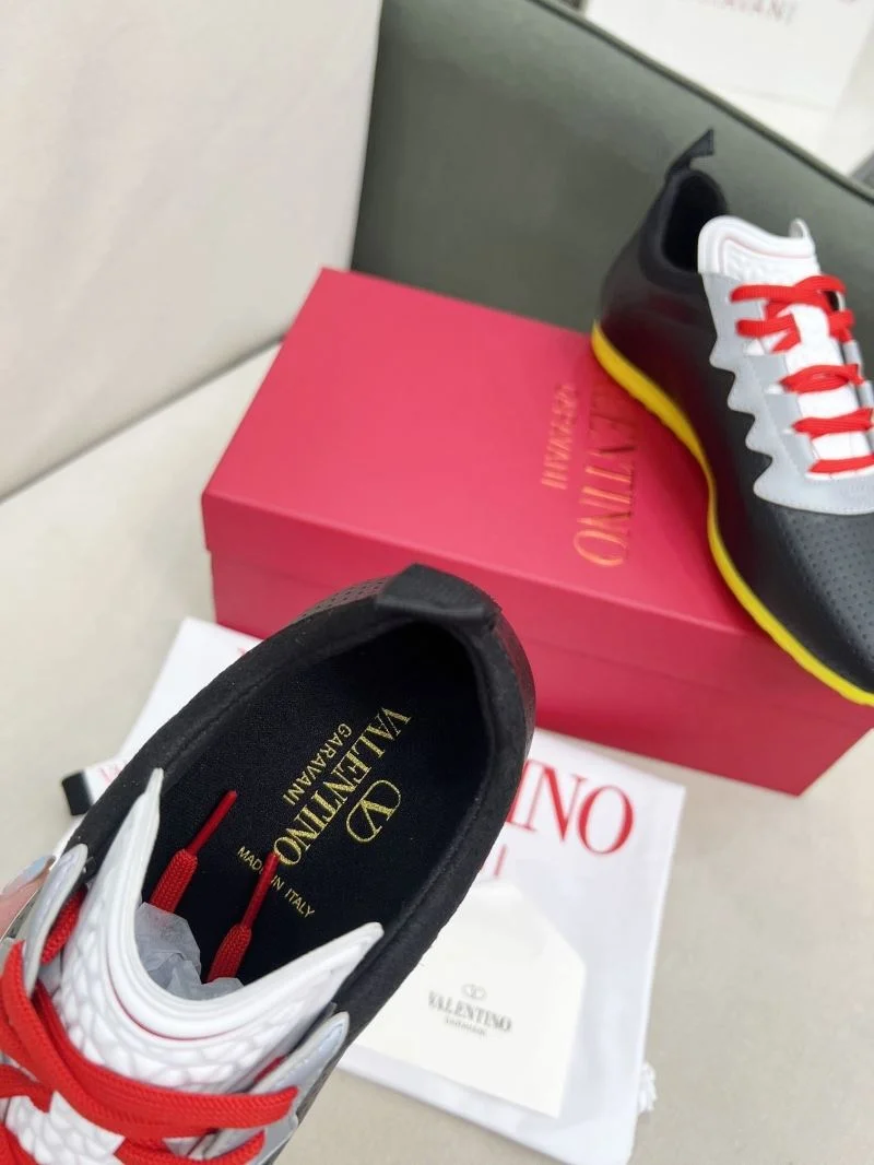 High accuracy Valentino Rockrunner Shoes