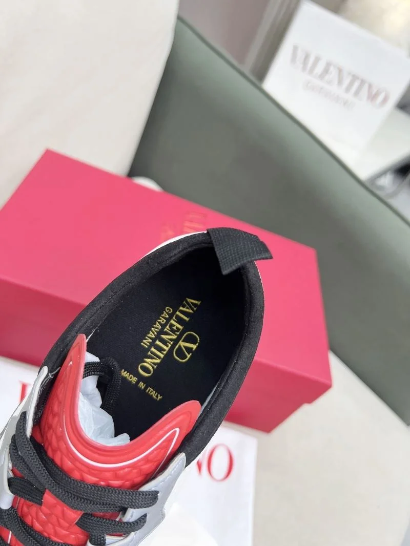 Reasonably priced Valentino Rockrunner Shoes