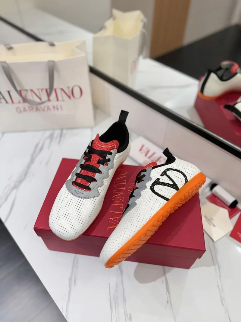 Top match Valentino Rockrunner Shoes
