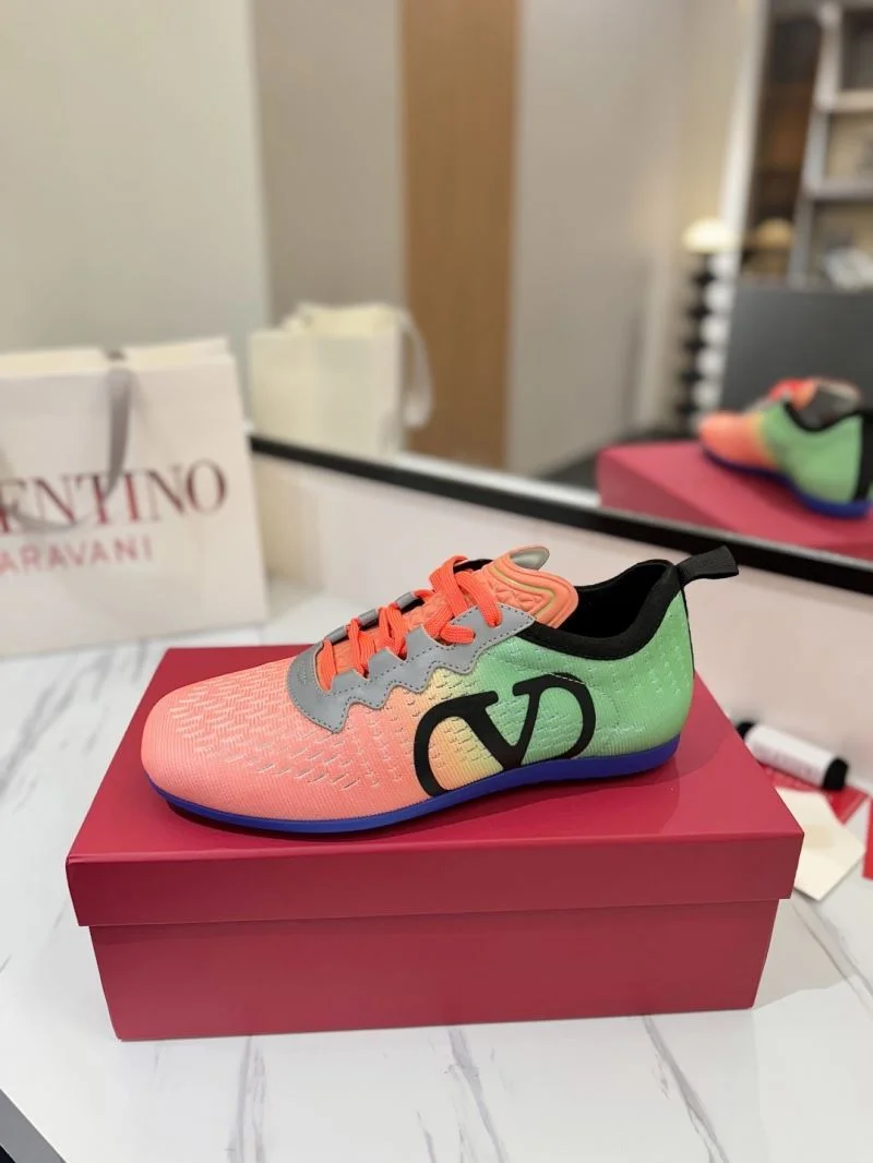 Low-cost Valentino Rockrunner Shoes