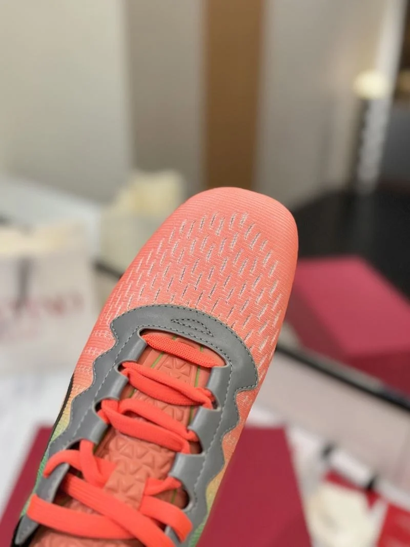 Low-cost Valentino Rockrunner Shoes