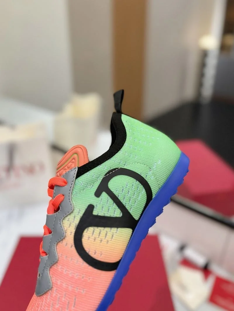 Low-cost Valentino Rockrunner Shoes