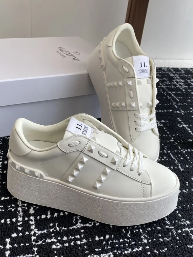 Precise copy Valentino Rockstud Untitled Shoes