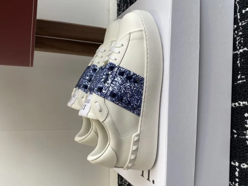 Mirror quality Valentino Rockstud Untitled Shoes