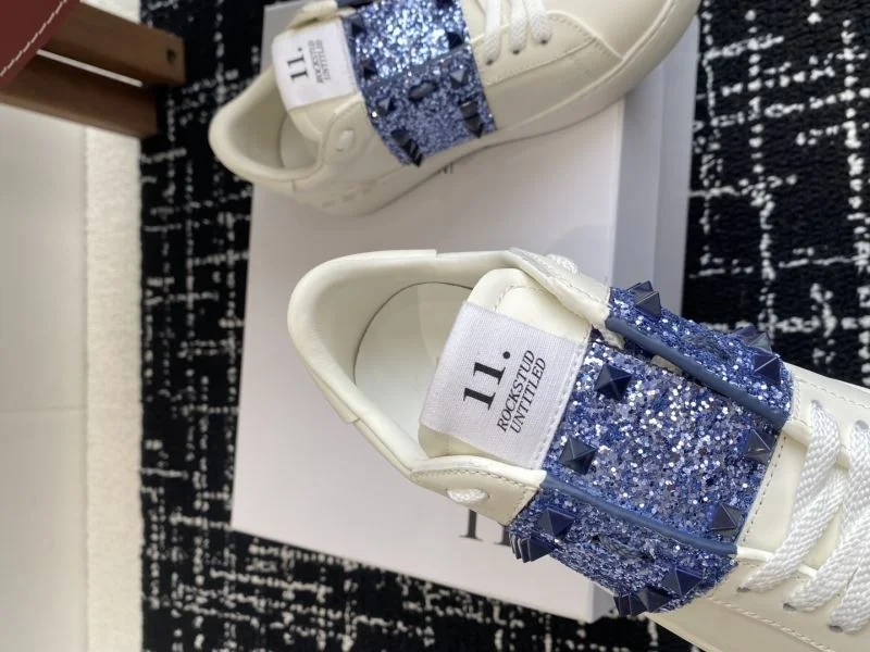 Mirror quality Valentino Rockstud Untitled Shoes