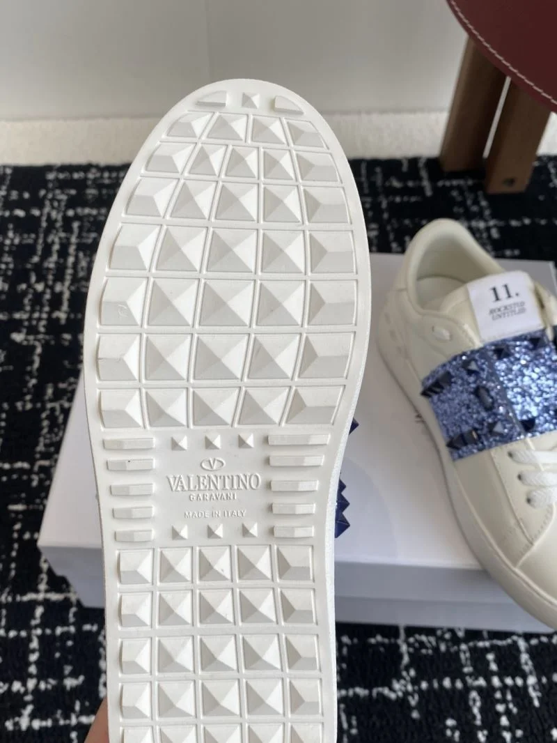 Mirror quality Valentino Rockstud Untitled Shoes