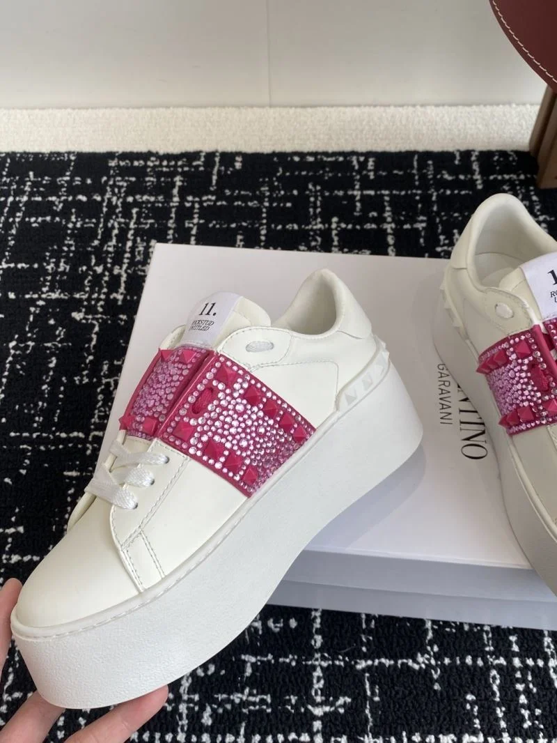 Inexpensive Valentino Rockstud Untitled Shoes
