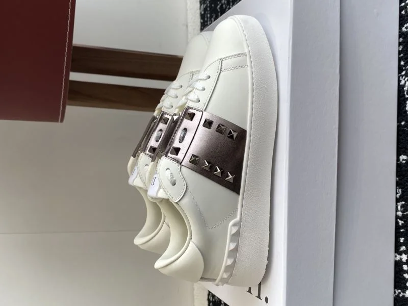 Official Valentino Rockstud Untitled Shoes