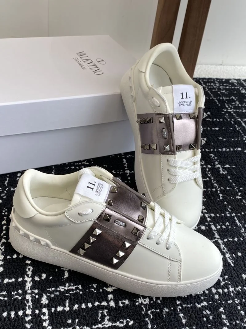 Official Valentino Rockstud Untitled Shoes